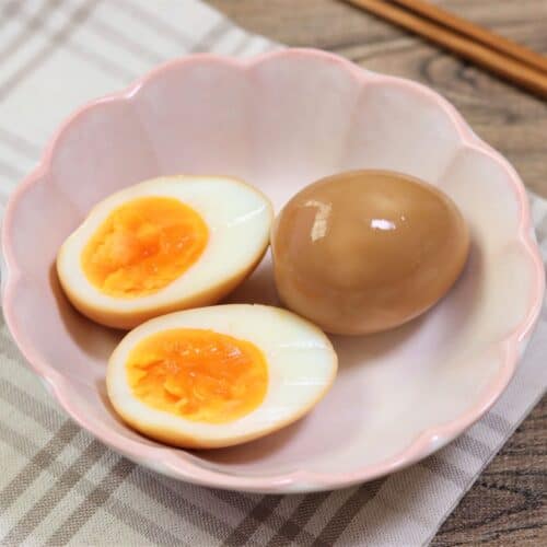 Nitamago (Japanese Seasoned Boiled Eggs) - Umami Pot