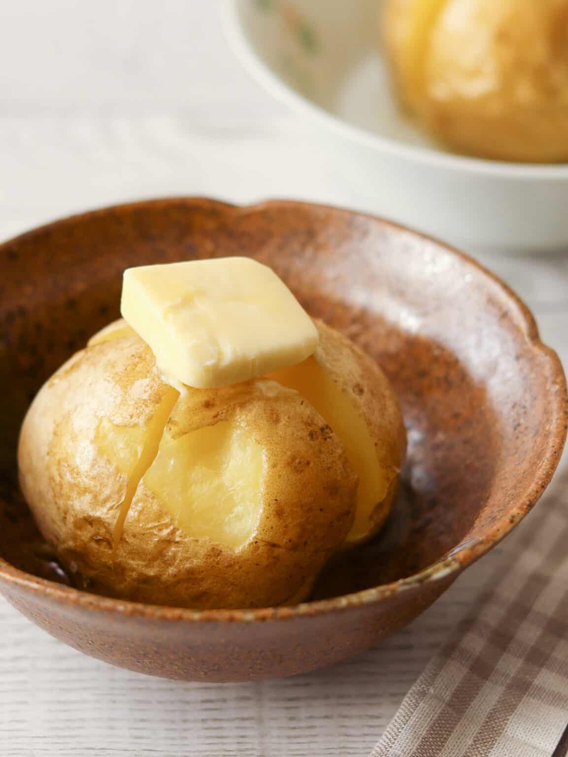Jaga Butter (Japanese Buttered Potatoes) - Umami Pot