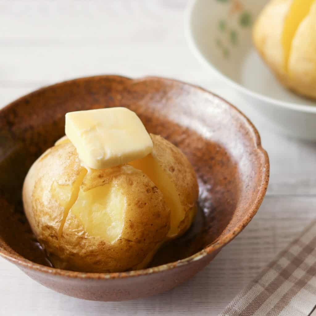 Jaga Butter (Japanese Buttered Potatoes) - Umami Pot