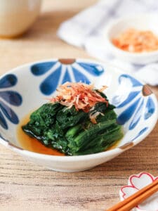 Spinach Ohitashi (Japanese Spinach Salad in Seasoned Dashi) - Umami Pot