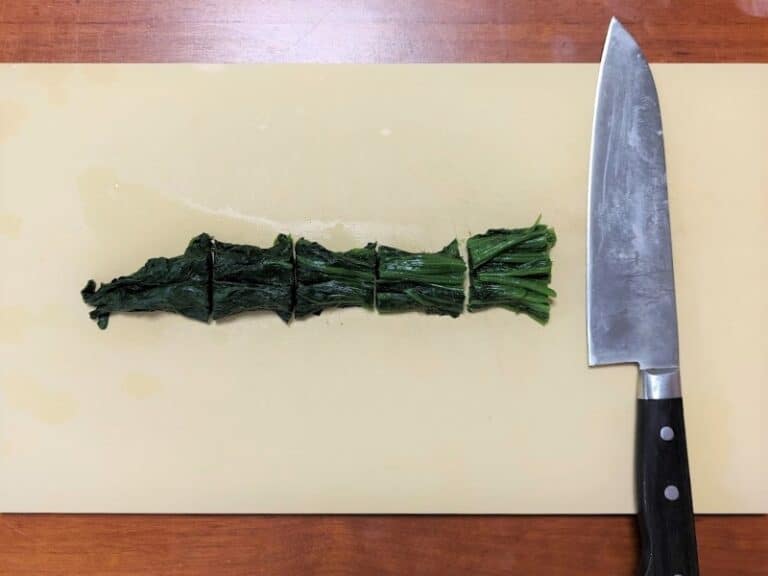 Spinach Ohitashi (Japanese Spinach Salad in Dashi Broth) - Umami Pot