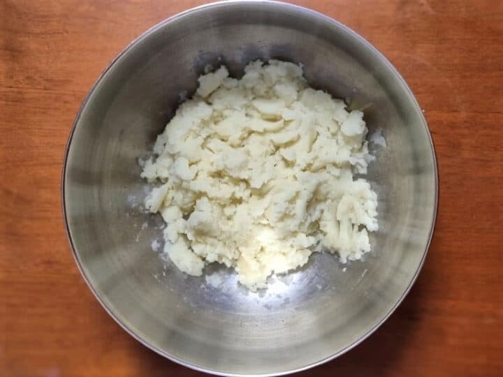 Imo Mochi (Potato Mochi) - Umami Pot