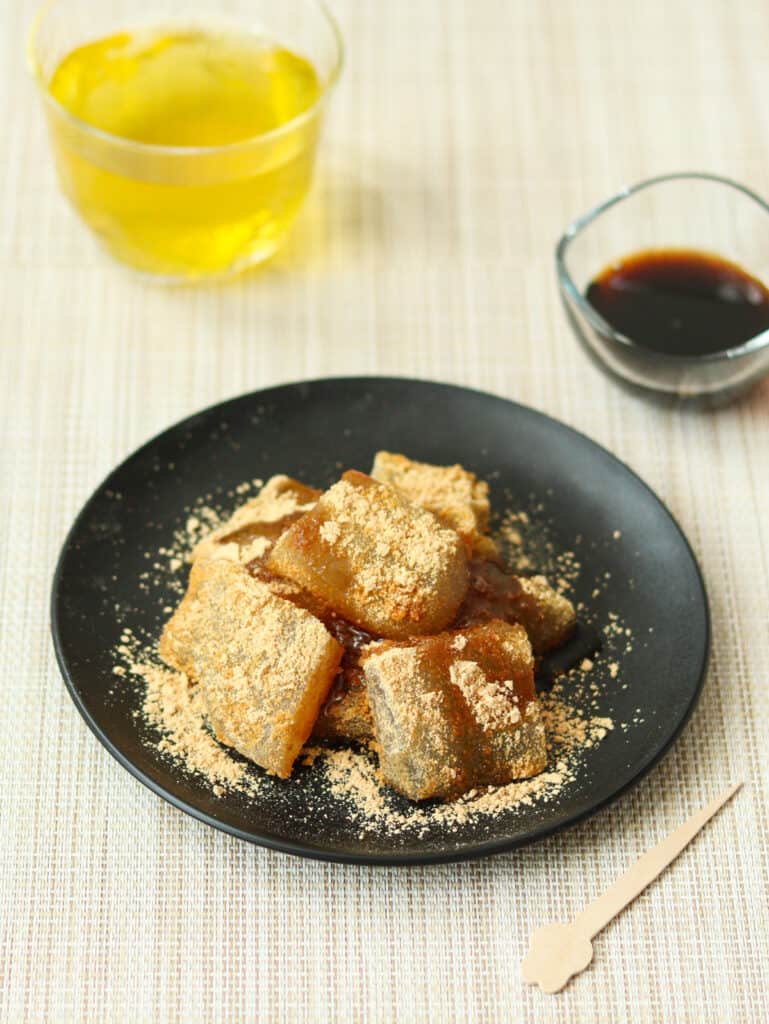 Warabi Mochi - Umami Pot