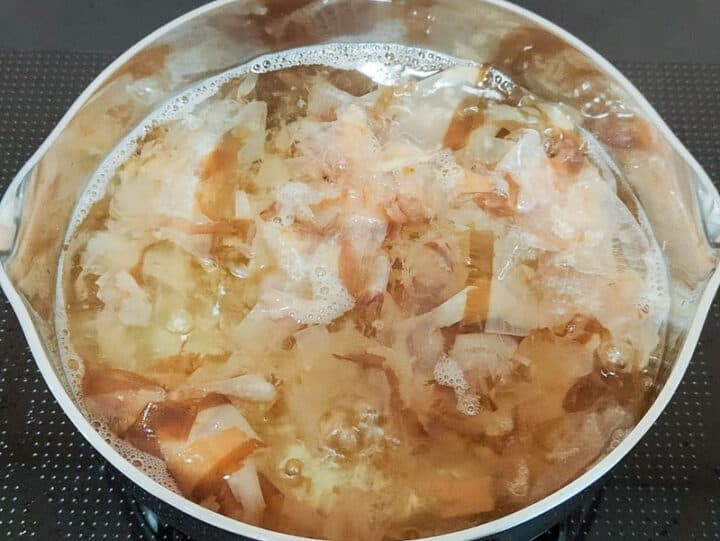 Kakitamajiru (Japanese Egg Drop Soup) - Umami Pot