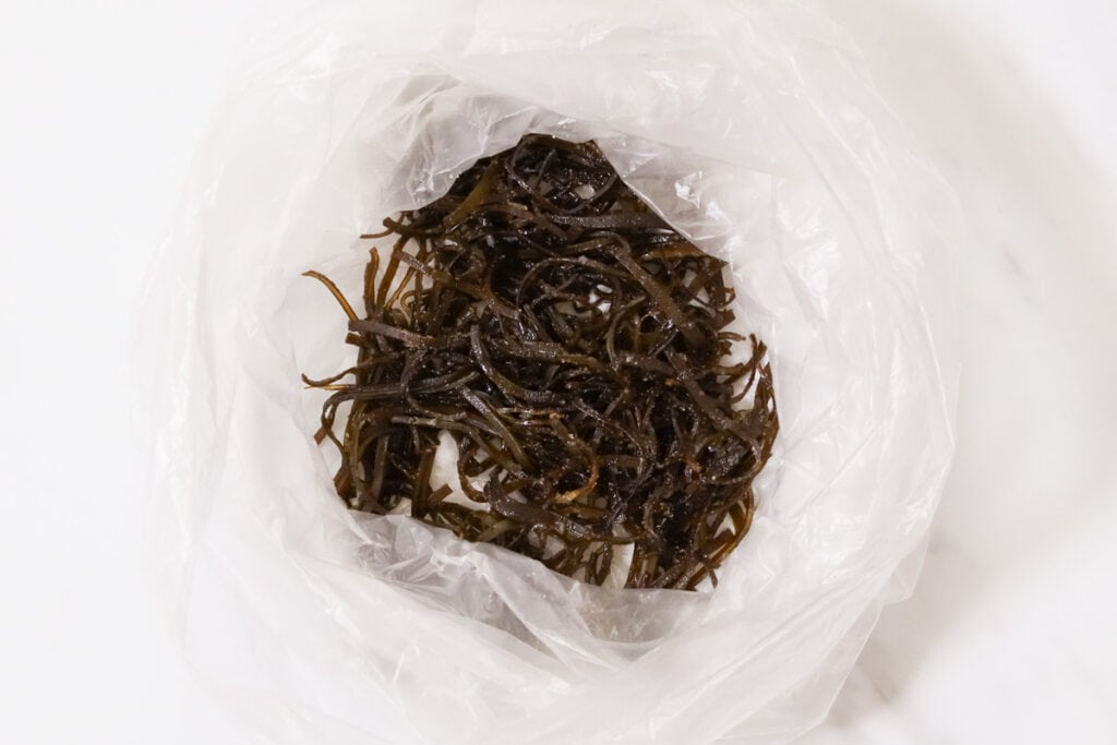 How to Make Shio Kombu (Salted Kelp) - Umami Pot