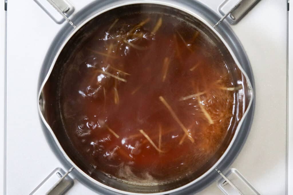 Tamago-Toji Udon (Egg Drop Udon Noodle Soup) - Umami Pot