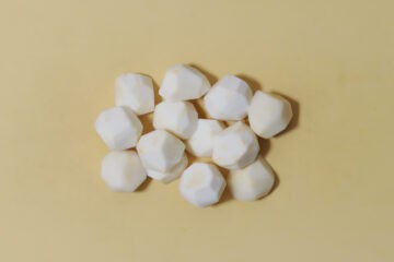Satoimo no Nikorogashi (Simmered Taro) - Umami Pot