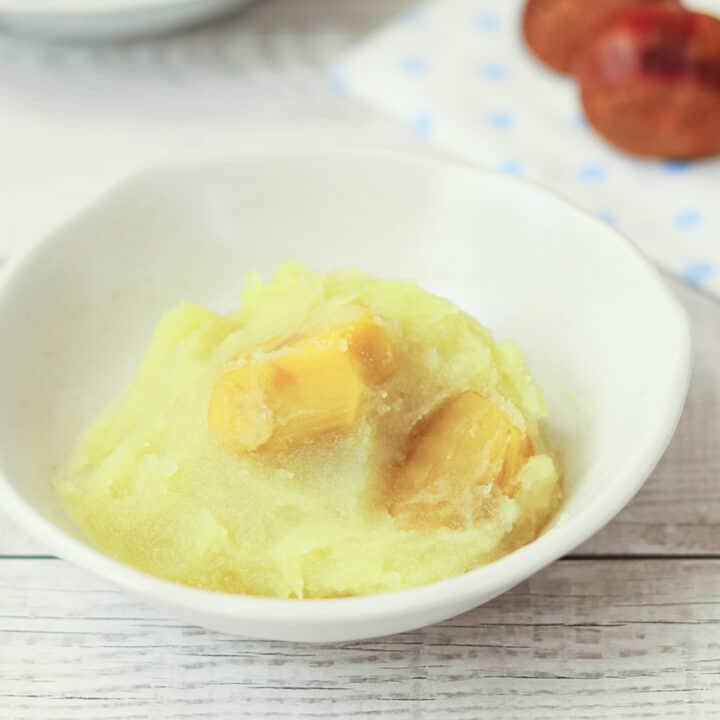 Kuri Kinton (Pureed Sweet Potatoes with Candied Chestnuts) - Umami Pot