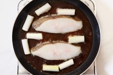 Sakana no Nitsuke (Japanese Simmered Fish) - Umami Pot