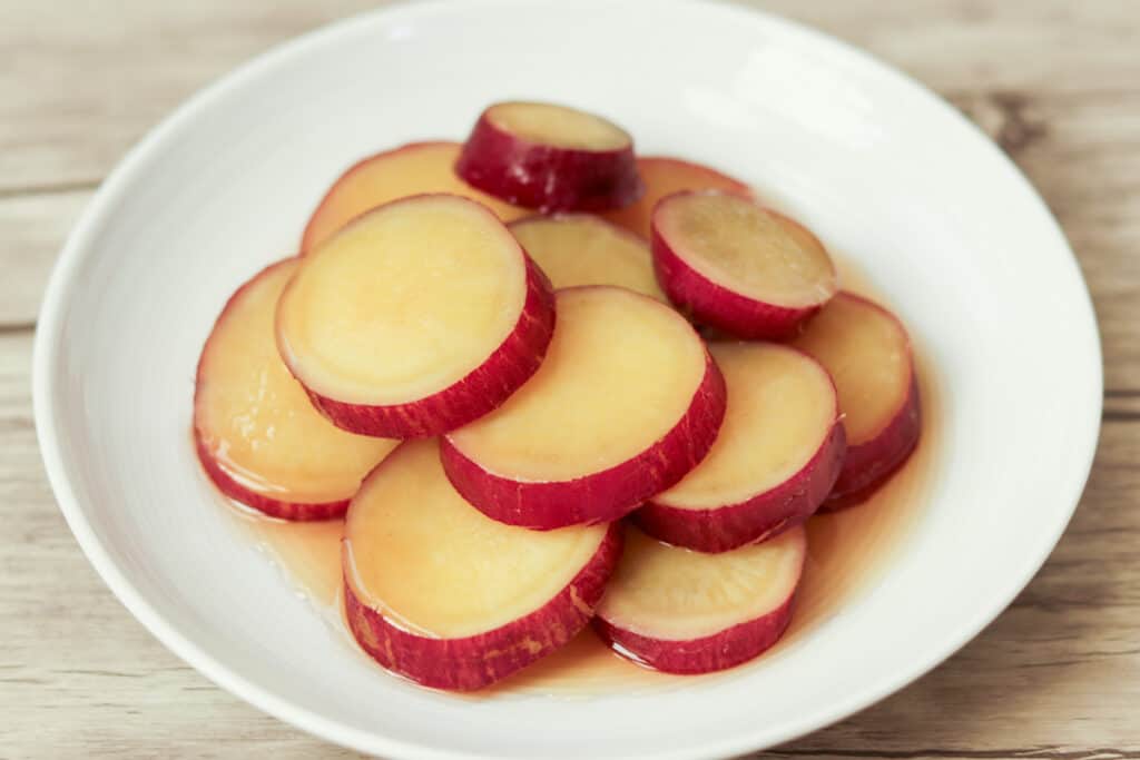 Satsumaimo no Amani (Sweet Simmered Japanese Sweet Potato) - Umami Pot