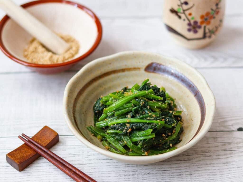 Spinach Gomaae (Japanese Sesame Spinach Salad) - Umami Pot