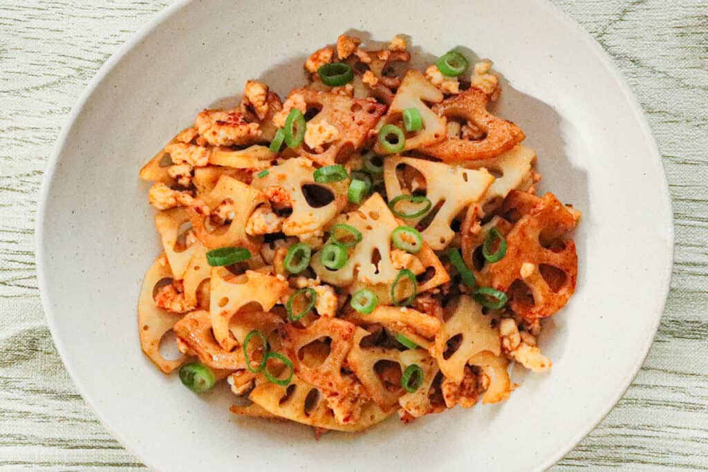 Stir-Fried Lotus Root and Ground Meat with Oyster Sauce - Umami Pot