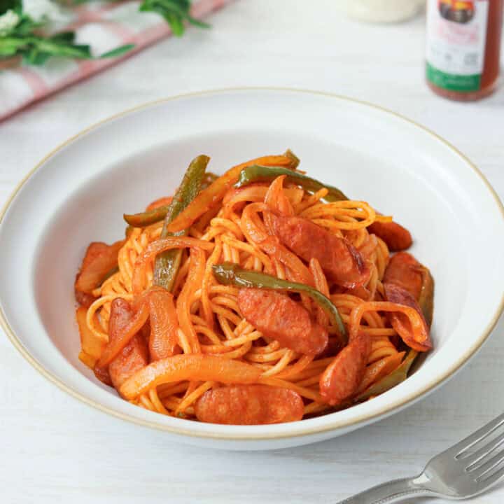 Spaghetti Napolitan (Japanese Ketchup Pasta) - Umami Pot