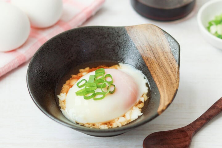 Onsen Tamago (Hot Spring Eggs) - Umami Pot