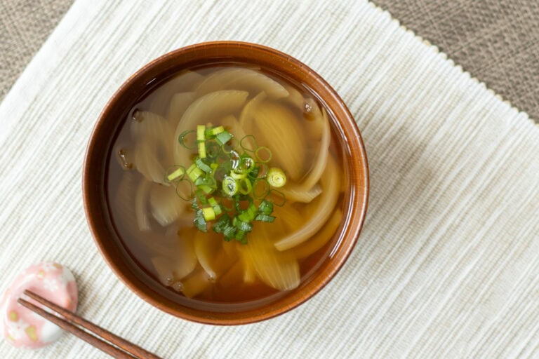 Japanese Onion Soup - Umami Pot