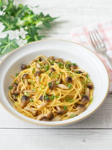 Wafu Pasta (Japanese-Style Spaghetti) - Umami Pot