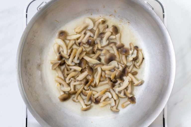 Wafu Pasta (Japanese-Style Spaghetti) - Umami Pot