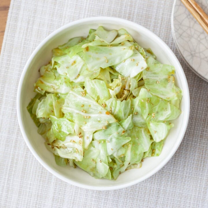 Yamitsuki Cabbage (Addictive Japanese Cabbage) - Umami Pot
