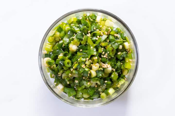 Japanese Savory Pickled Green Onions (Scallions) - Umami Pot