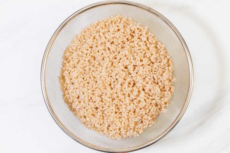 Traditional-Style Sekihan (Japanese Red Rice with Adzuki Beans) - Umami Pot