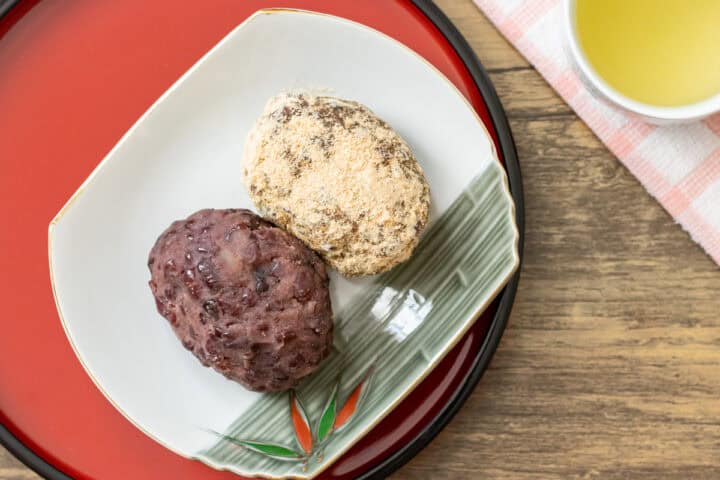Ohagi / Botamochi (Japanese Sweet Rice Balls) - Umami Pot