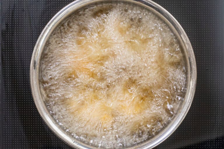 Zangi (Hokkaido-Style Fried Chicken) - Umami Pot